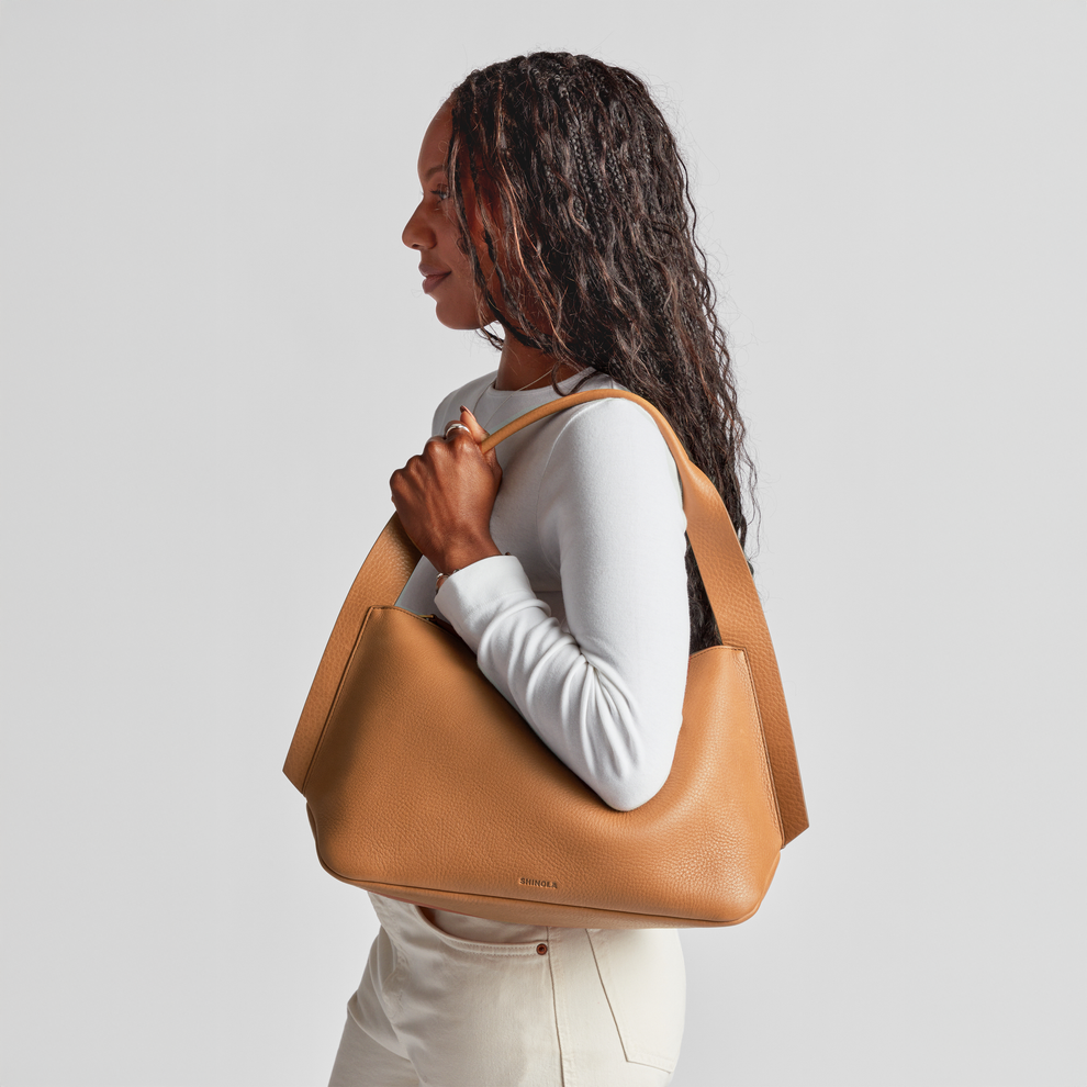 Medium Derby Shoulder Bag - Tan – Shinola
